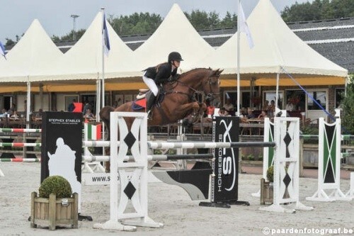 Galop.be - Minikus & stal Carl Brems winnen 1ste GP WEF