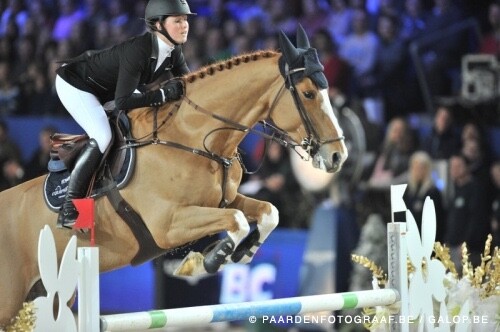 Galop.be - Caroline Poels voor schoonbroer Wouter Devos